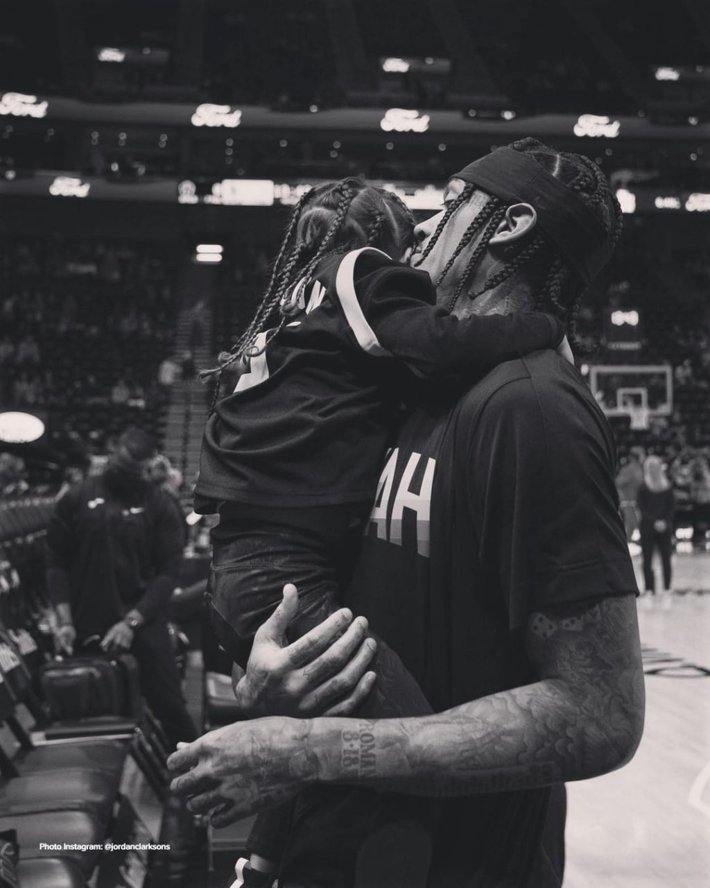 5 Reasons Why Jordan Clarkson is the Cool Dad