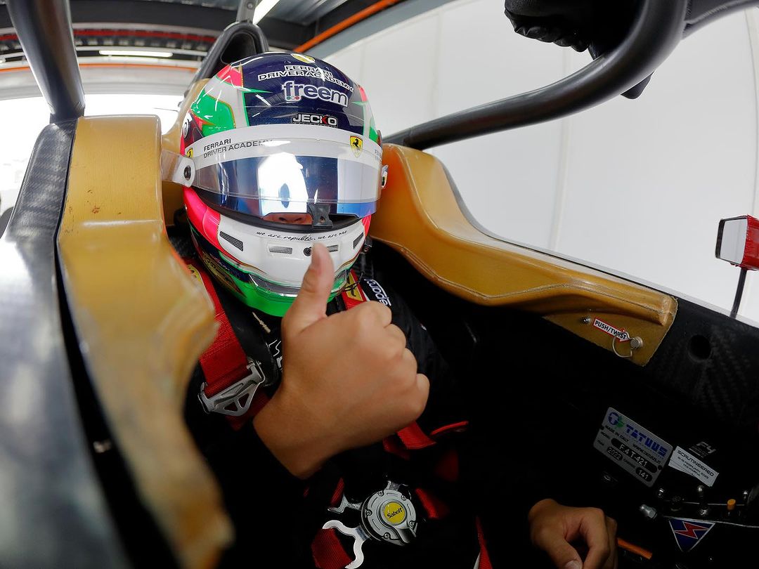 William Go: Get To Know The Filipino Racing Prodigy